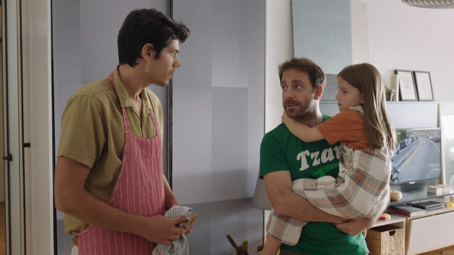 Mama i tata se igraju rata (2020) (1. sezona) - RTS Planeta