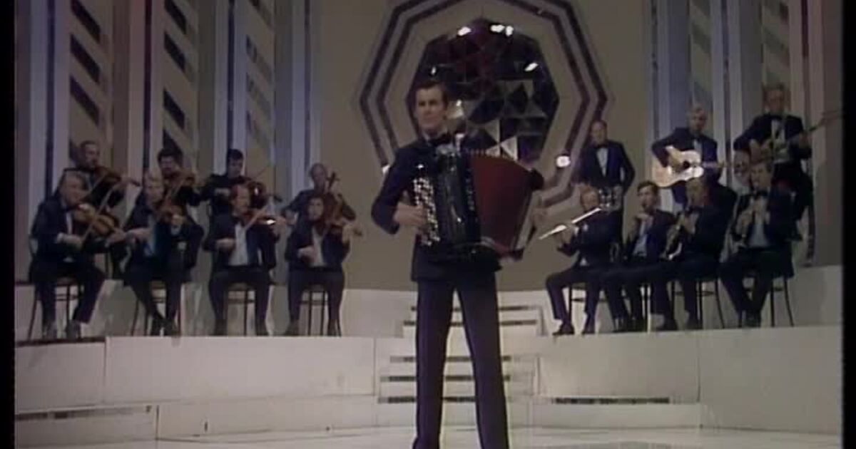 Folk parada, 22. emisija - RTS Planeta