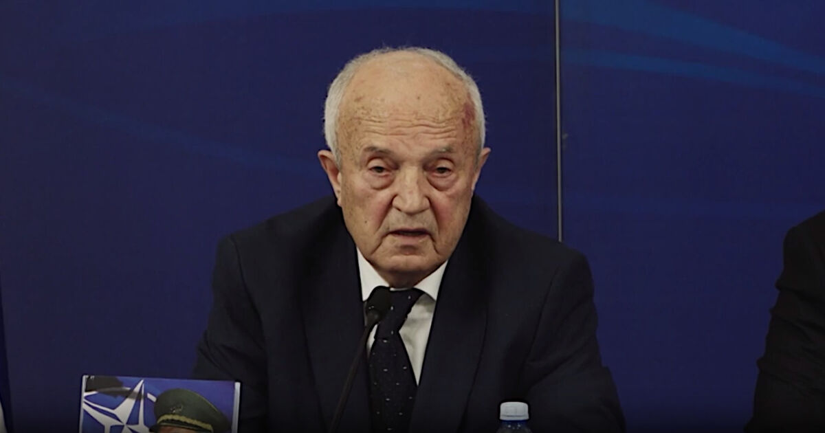 Dozvolite…: General Jovan Milanović, najveći srpski obaveštajac - RTS ...