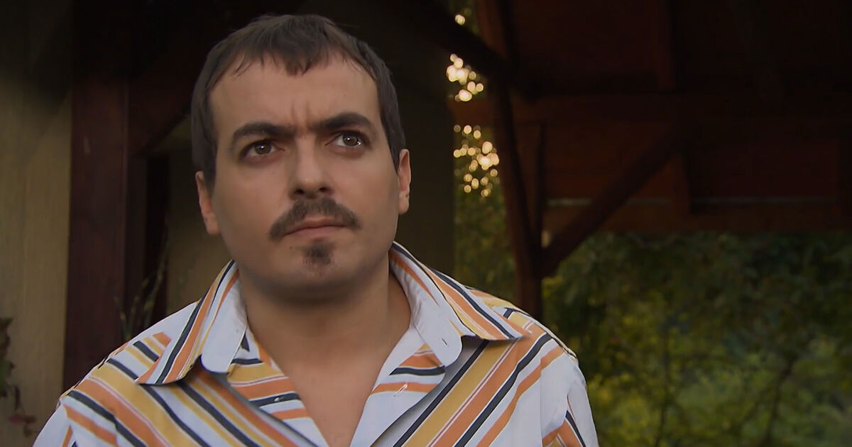 Selo gori, a baba se češlja (4. sezona) (1. epizoda) - RTS Planeta